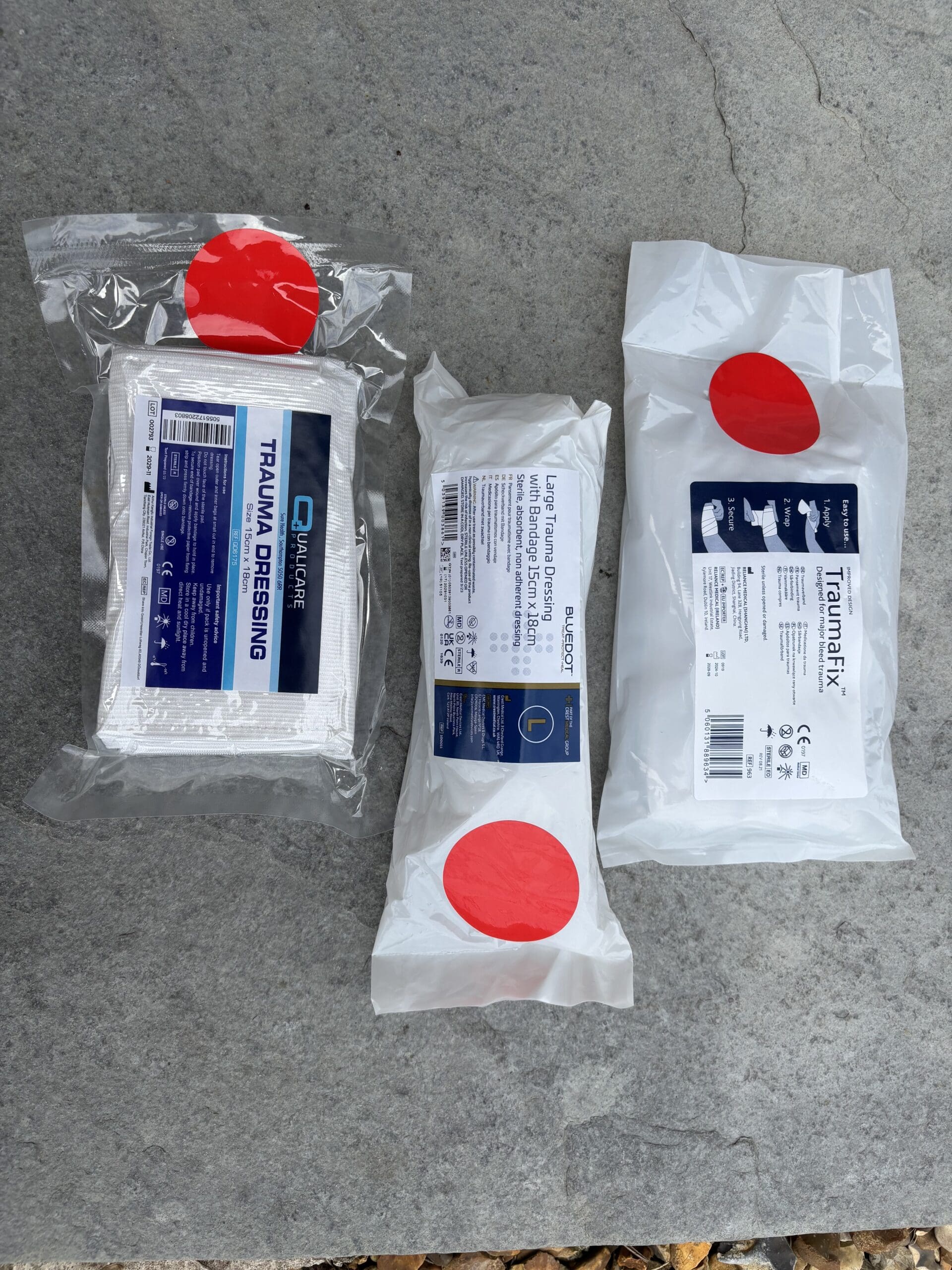 Large Heavy Duty Trauma Dressing | HeartSafe® AED Locator